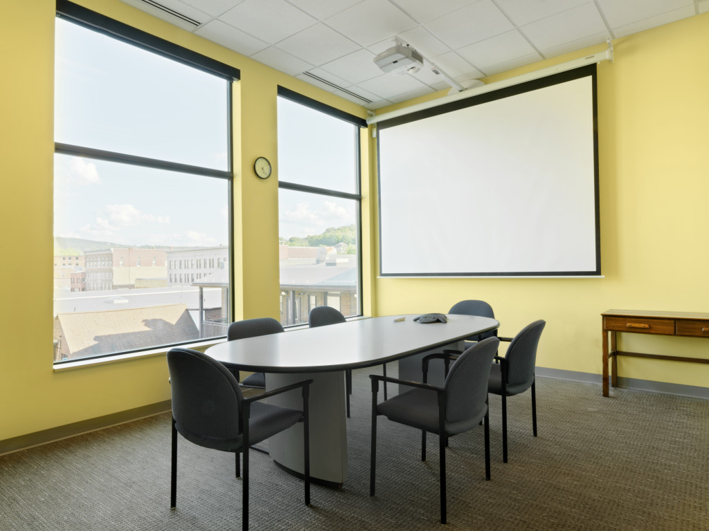 BCP interior conf room prof - Banwell Architects