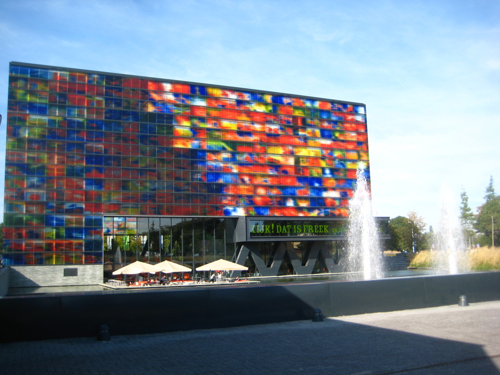 Netherlands Institute for Sound and VisionHilversumNetherlands-2 ...