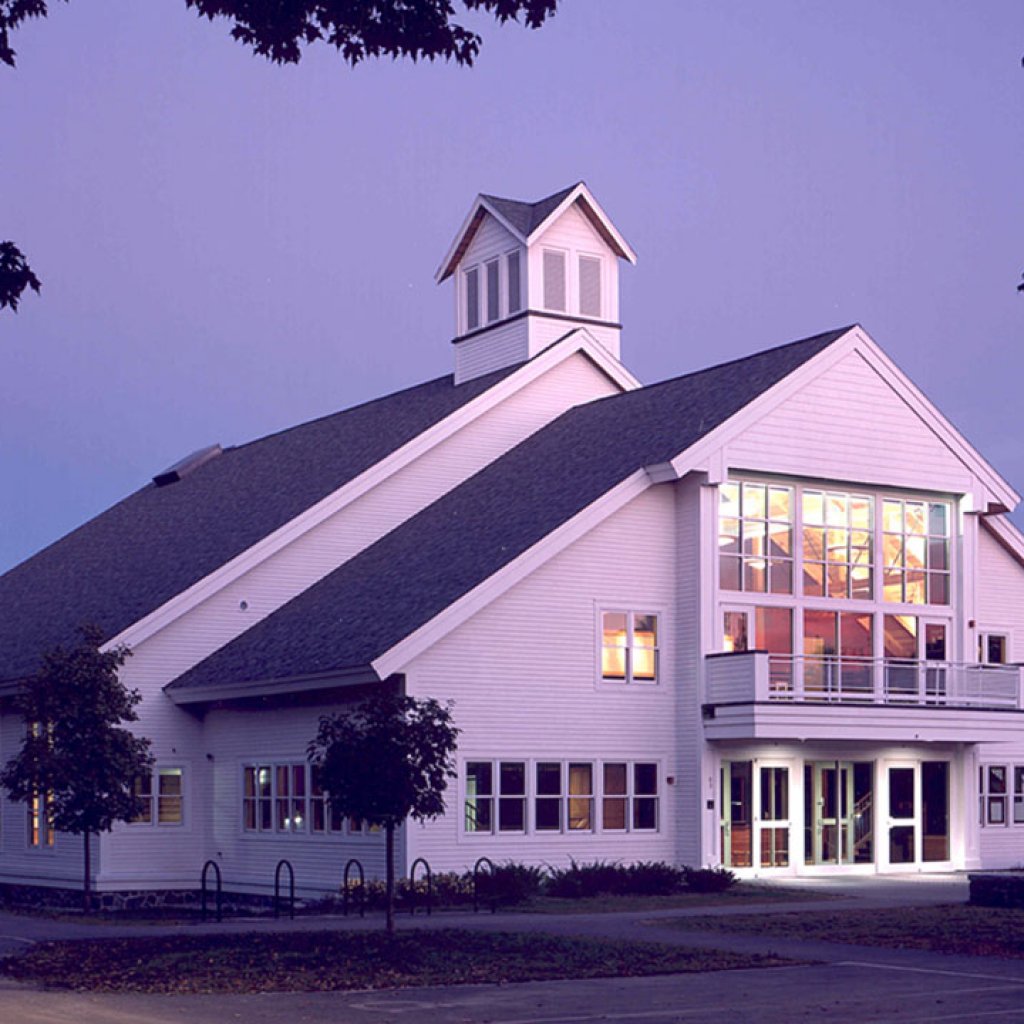 Proctor Academy Meeting House - Norris Family Theater - Banwell Architects