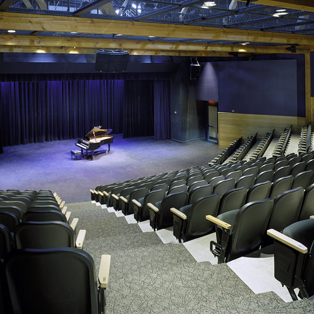Proctor Academy Meeting House - Norris Family Theater - Banwell Architects