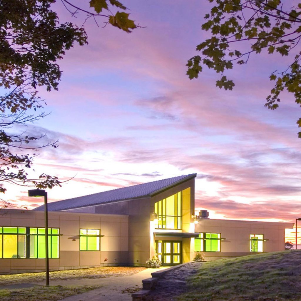 Vermont Technical College - Campus Center - Banwell Architects