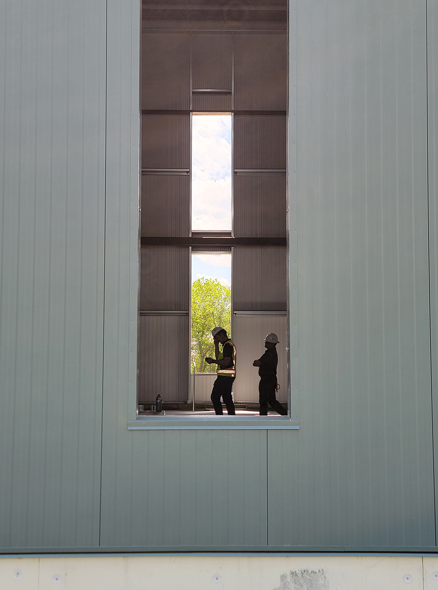 notch-exterior-tall-windows - Banwell Architects